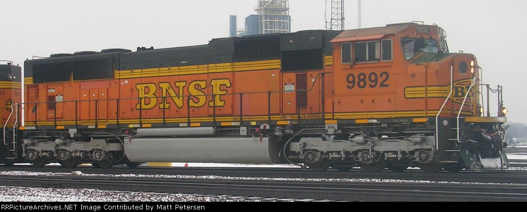 BNSF 9892